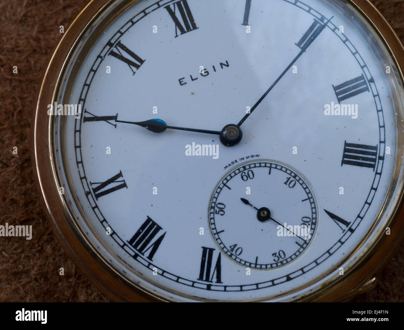 Pocket watch movement hi-res stock photography and images - Alamy