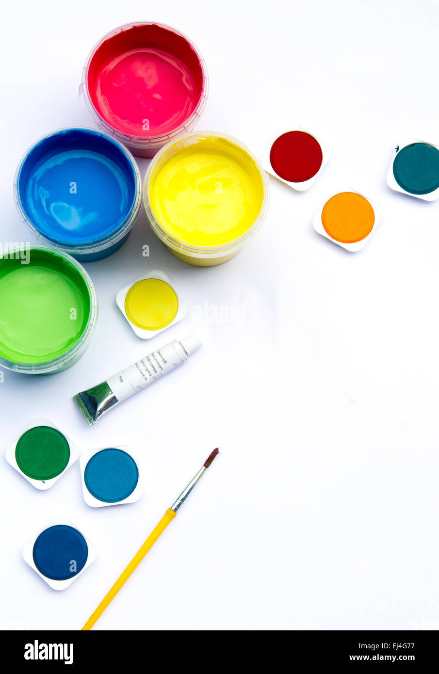 Tempera paint hi-res stock photography and images - Alamy