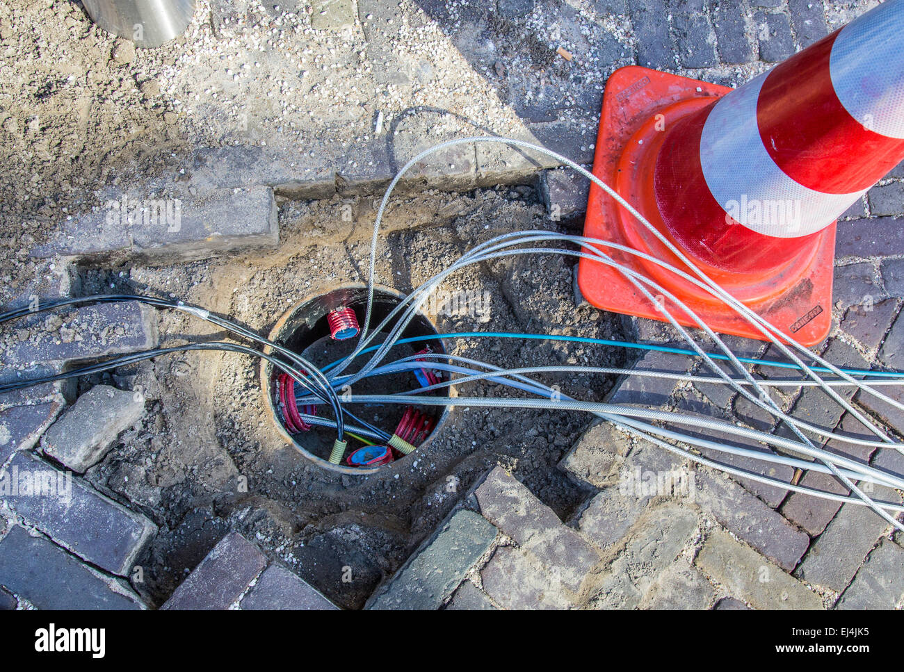 Cable duct hi-res stock photography and images - Alamy
