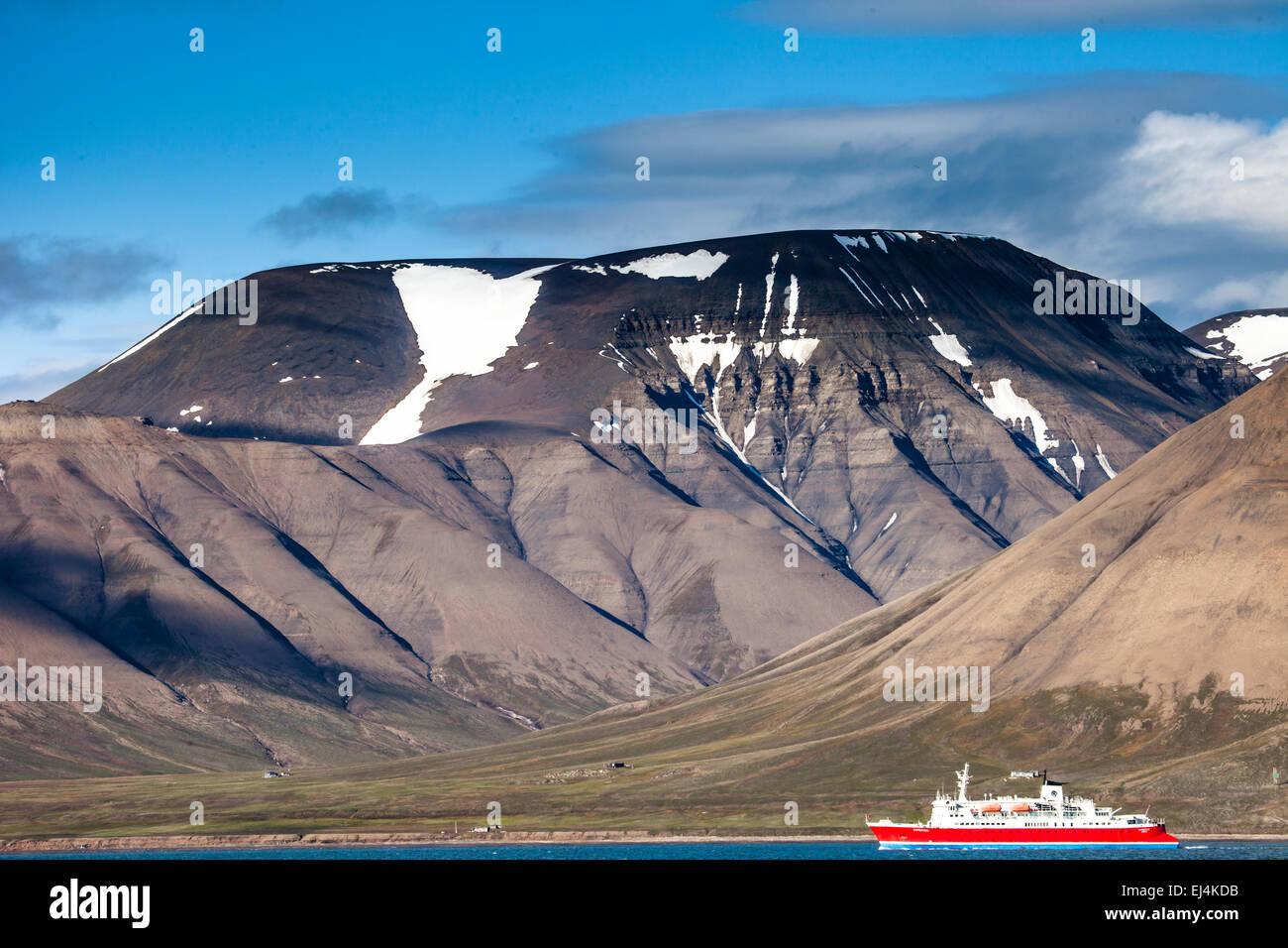 Beautiful scenic view of Spitsbergen (Svalbard island), Norway Stock ...