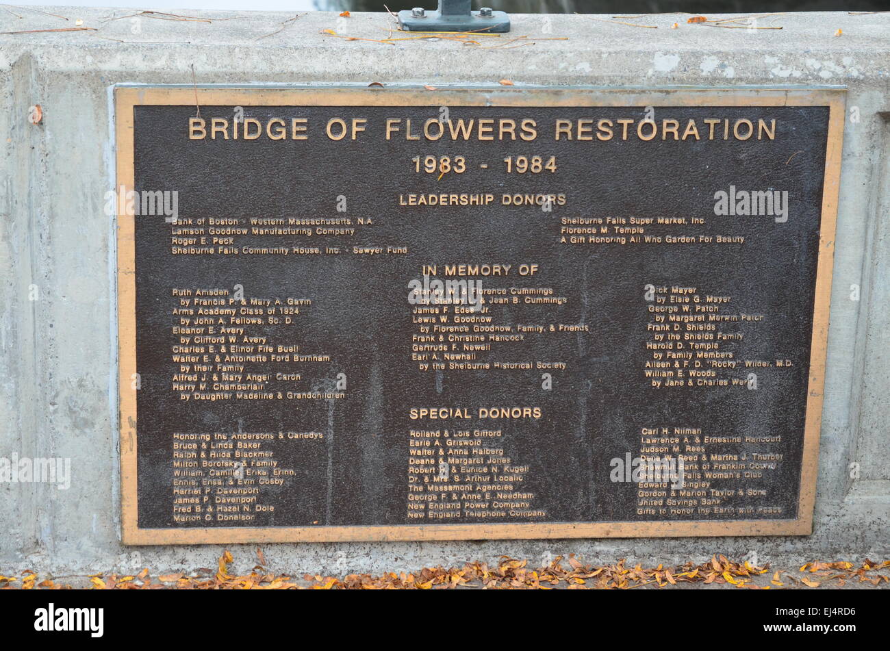 Memorial placard hi-res stock photography and images - Alamy