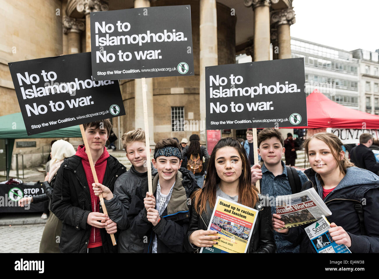 Anti racism group hi-res stock photography and images - Alamy
