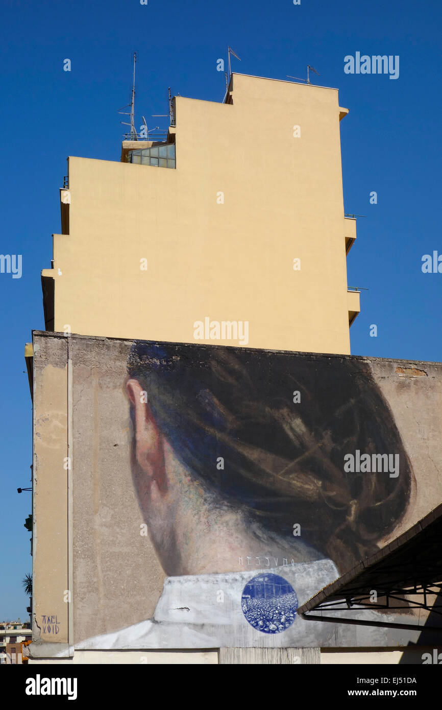 Rome. Italy. Nessuno by artist Axel Void on Via del Porto Fluviale ...