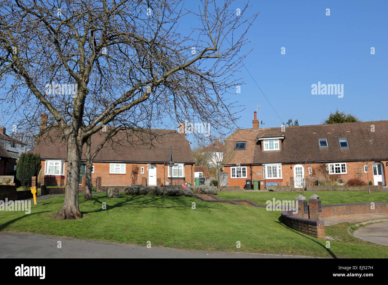 The source of Epsom Salts at The First Epsom Spa Well, Well Way, Epsom ...