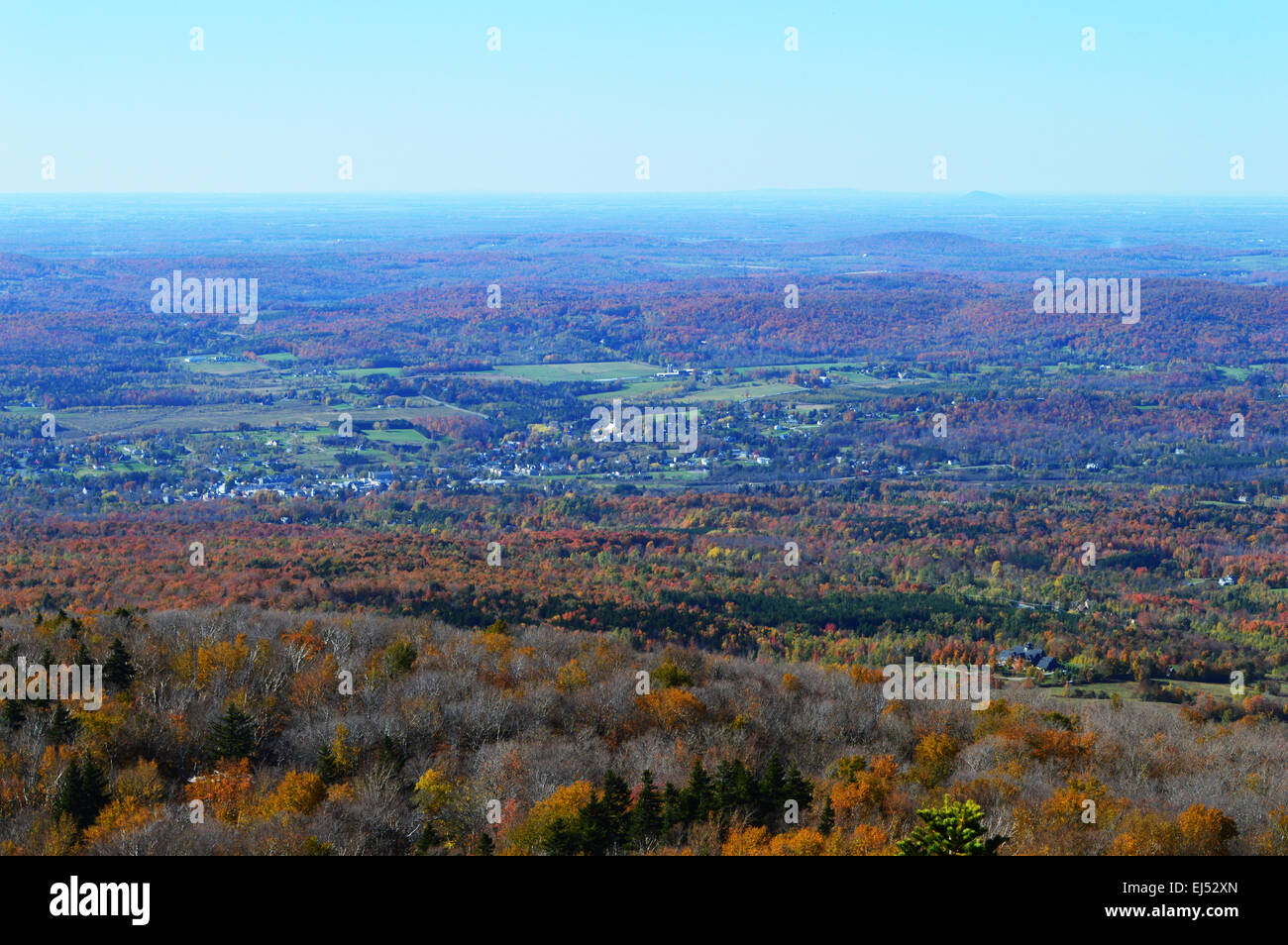 Hill height hi-res stock photography and images - Alamy