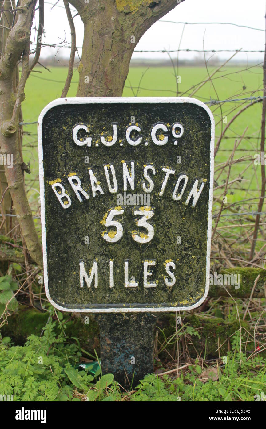 Canal side sign Stock Photo - Alamy