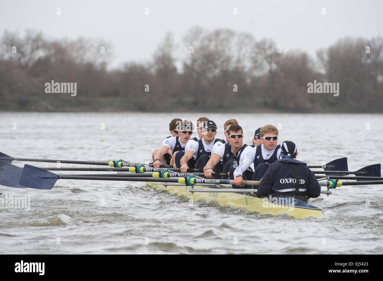 London, UK. 21st March, 2015. Oxford University Boat Club v Molesey ...