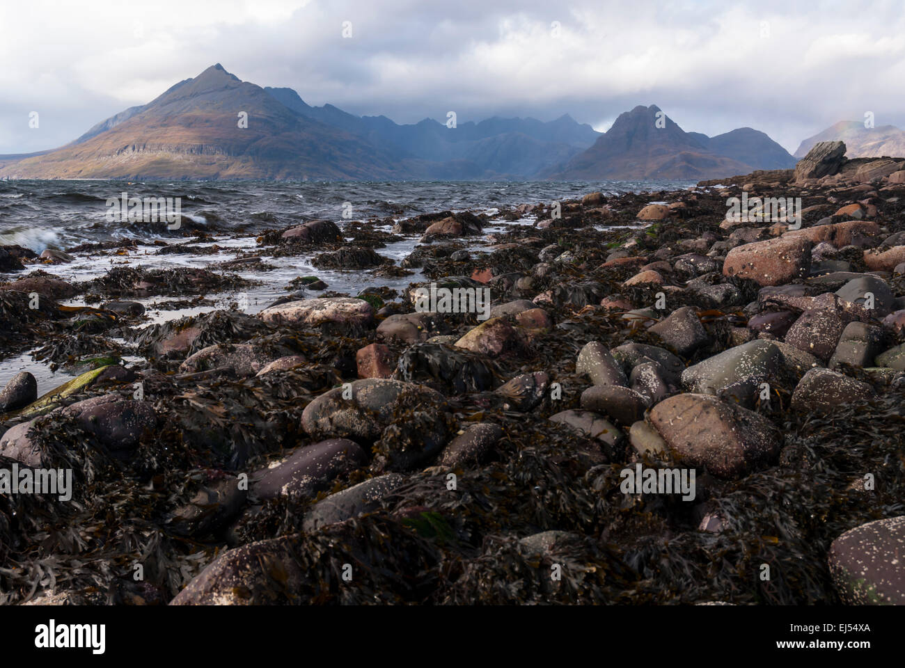 Black cullins mountains hi-res stock photography and images - Alamy