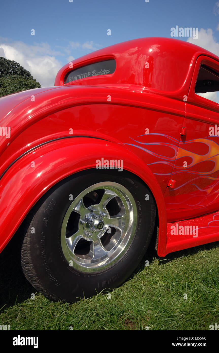 1932 ford model b red hi-res stock photography and images - Alamy