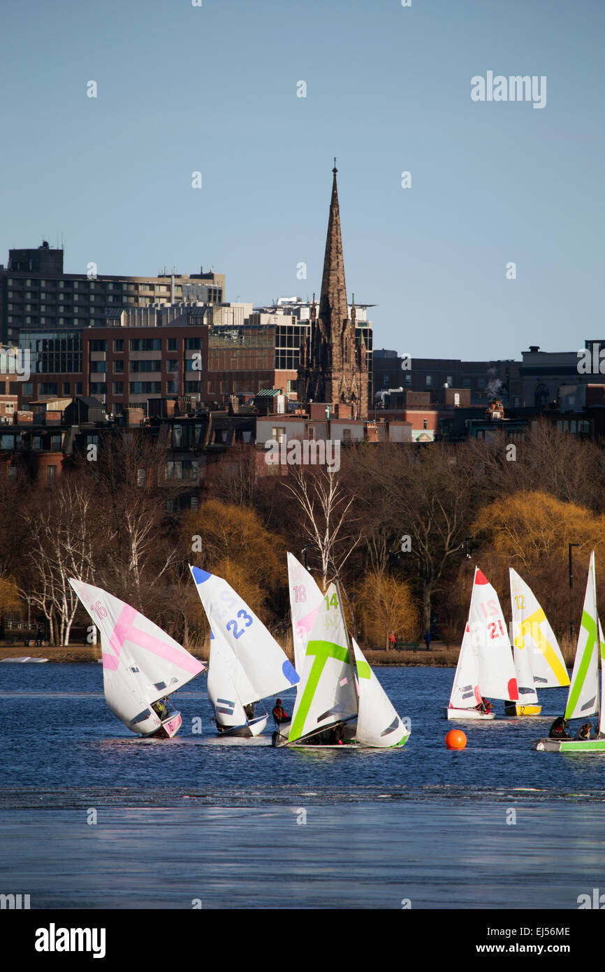 Boston skyline hi-res stock photography and images - Alamy