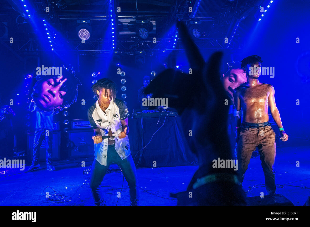 Duo rap hi-res stock photography and images - Alamy