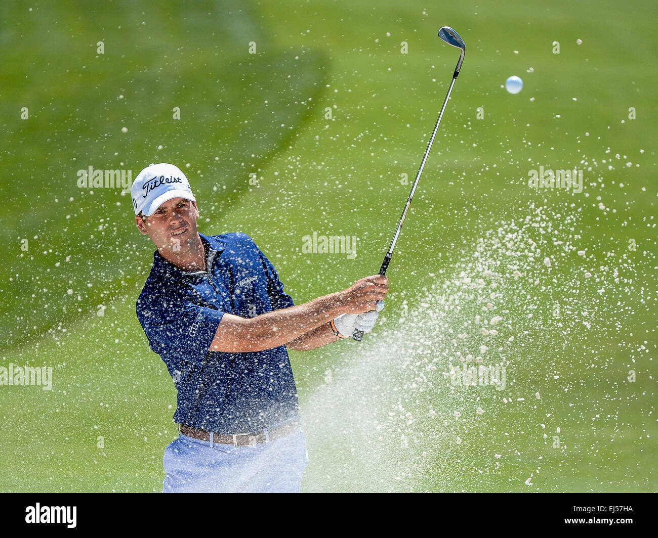 Orlando, Florida, USA. 21st Mar, 2015. Ben Martin hits from the green ...