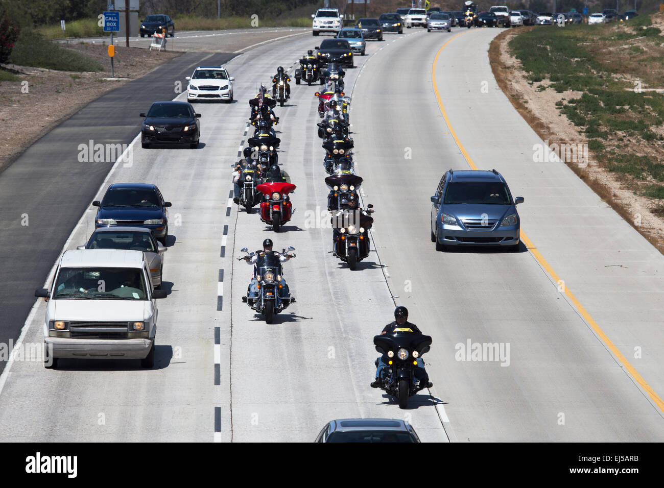 Patriot Guard Motorcyclists honoring fallen US Soldier, PFC Zach Suarez ...