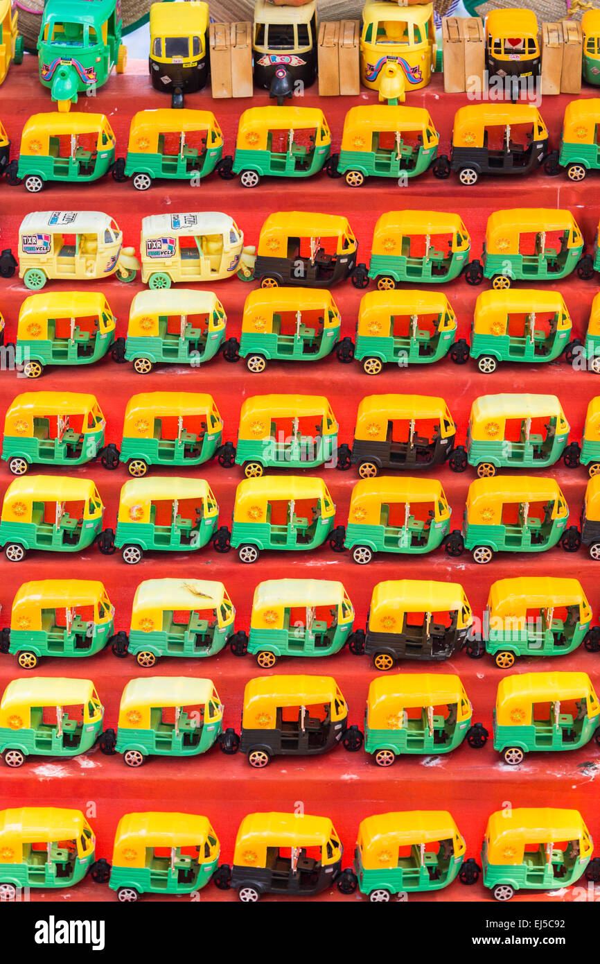 Green yellow tuk tuks hi-res stock photography and images - Alamy