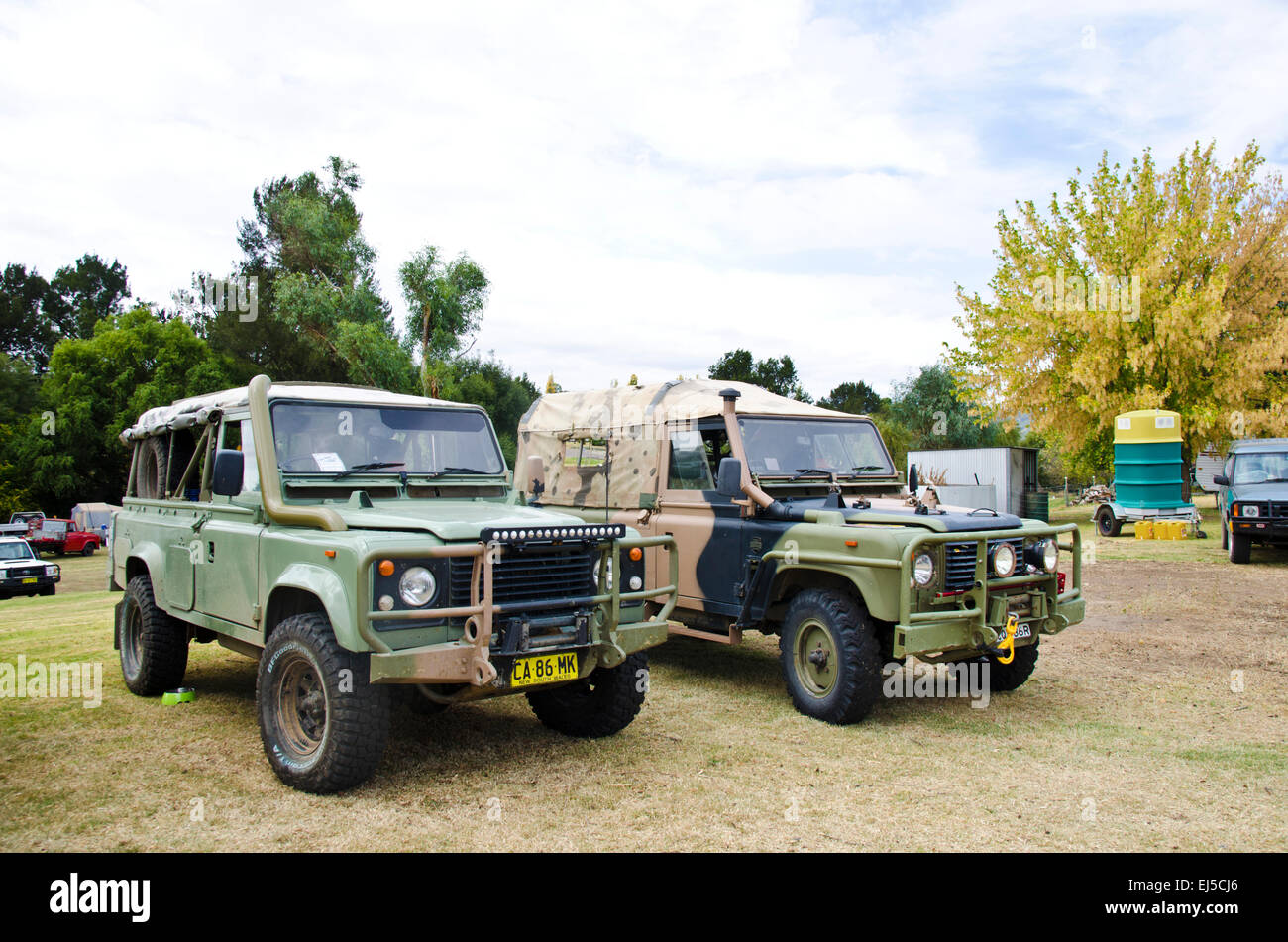 Military land rover hi-res stock photography and images - Alamy