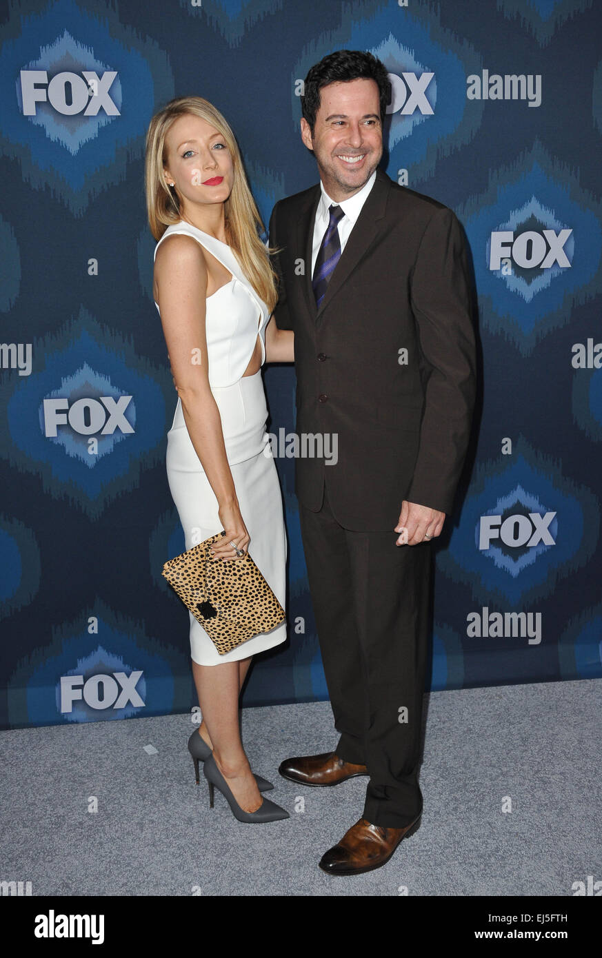 PASADENA, CA - JANUARY 17, 2015: Jennifer Finnigan & husband Jonathan ...