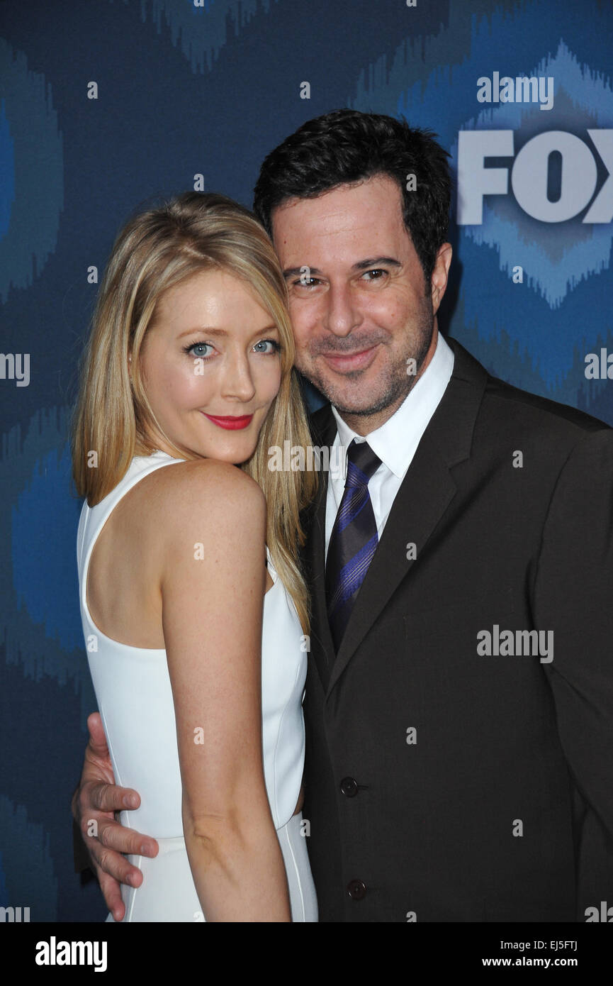 Jennifer finnigan jonathan silverman hi-res stock photography and ...