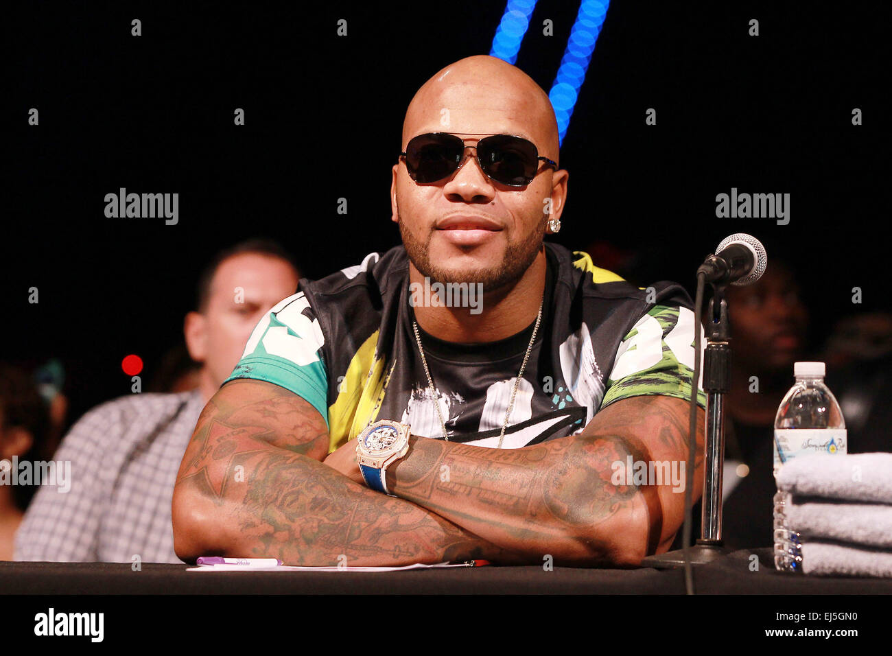 Flo Rida performs a private show at Hard Rock Live on his 35th birthday ...