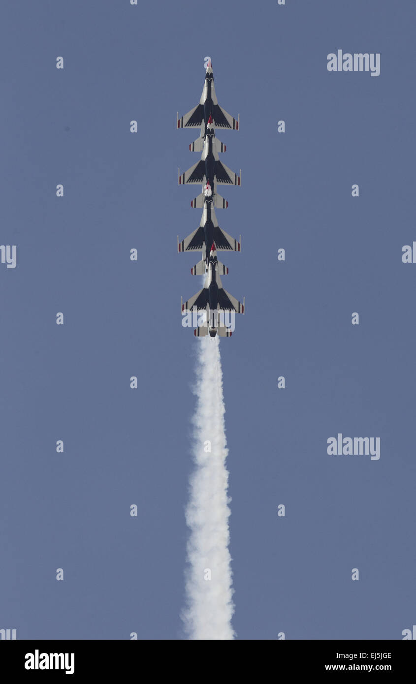 Los Angeles, California, USA. 21st Mar, 2015. F-16 Fighting Falcons of ...