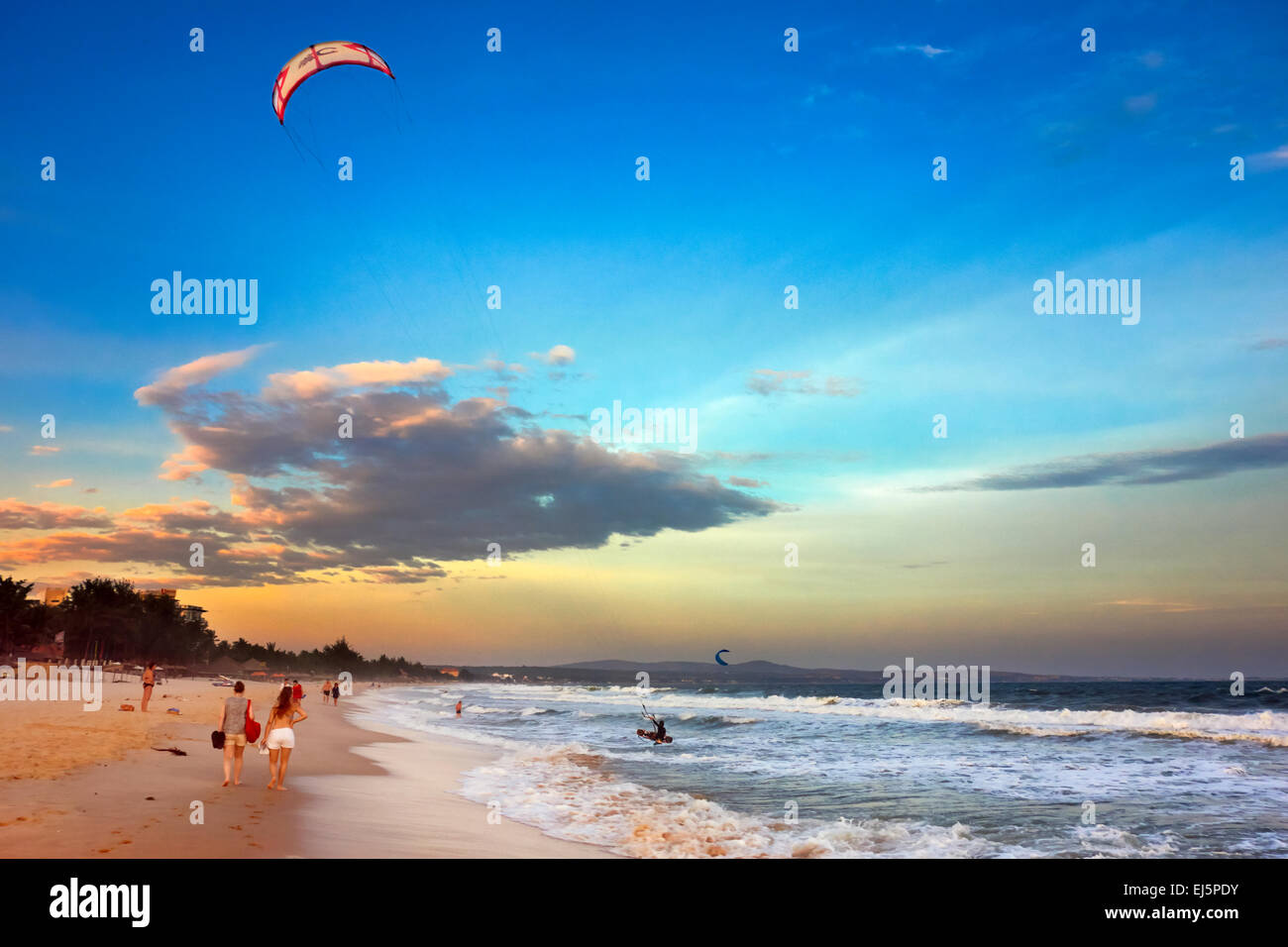 Mui ne beach hi-res stock photography and images - Alamy