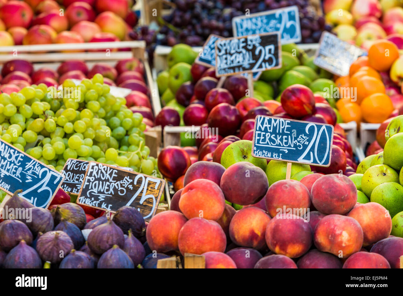 Grocery in copenhagen hi-res stock photography and images - Alamy