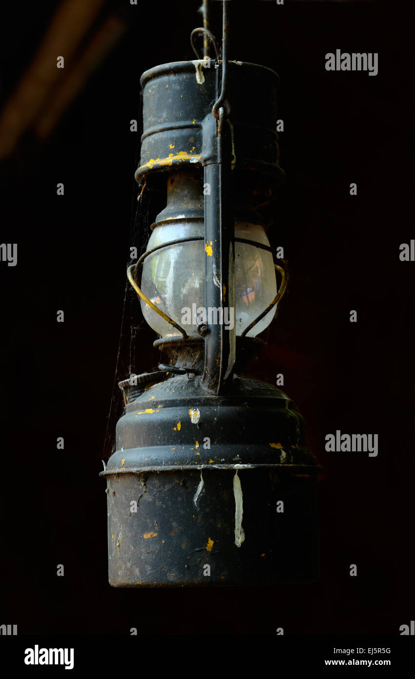 Metal Barn Oil Lamp at Michiko Durbin blog