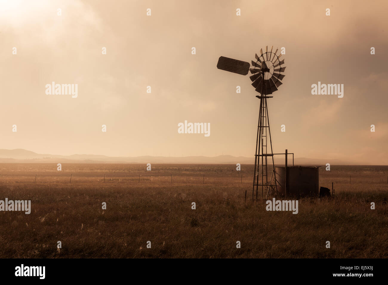 Open expanse of water hi-res stock photography and images - Alamy