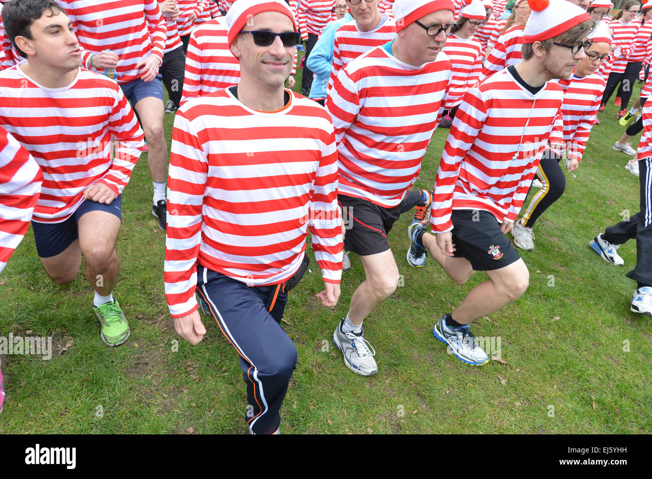 Victoria Park, London, UK. 22nd March 2015. The Where's Wally? Fun run ...
