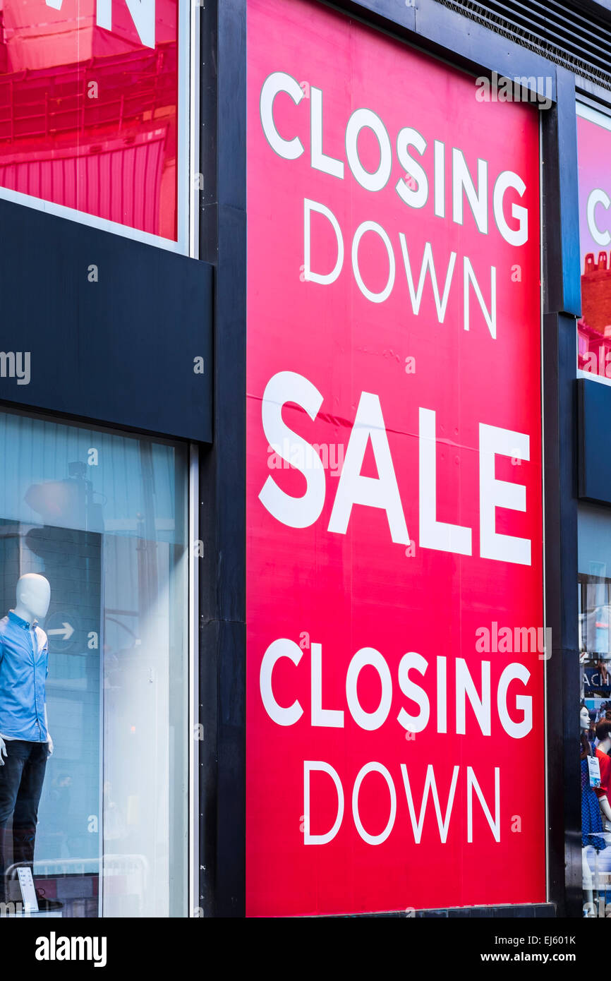 Closing down sale london hi-res stock photography and images - Alamy