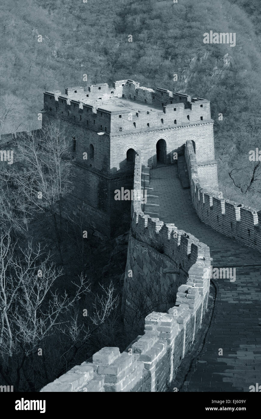Great wall of china black and white hi-res stock photography and images ...