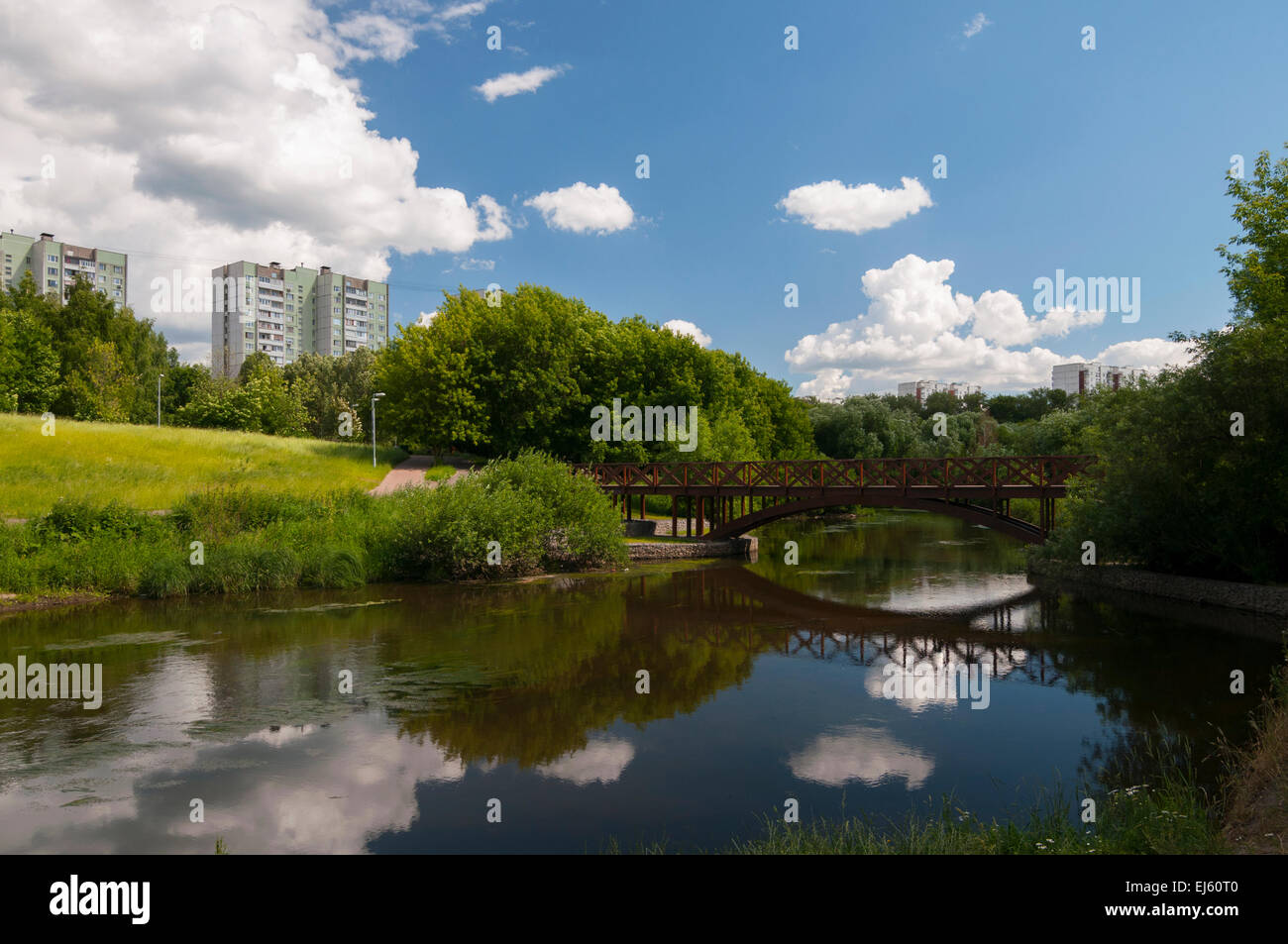 Yauza river in park on hi-res stock photography and images - Alamy