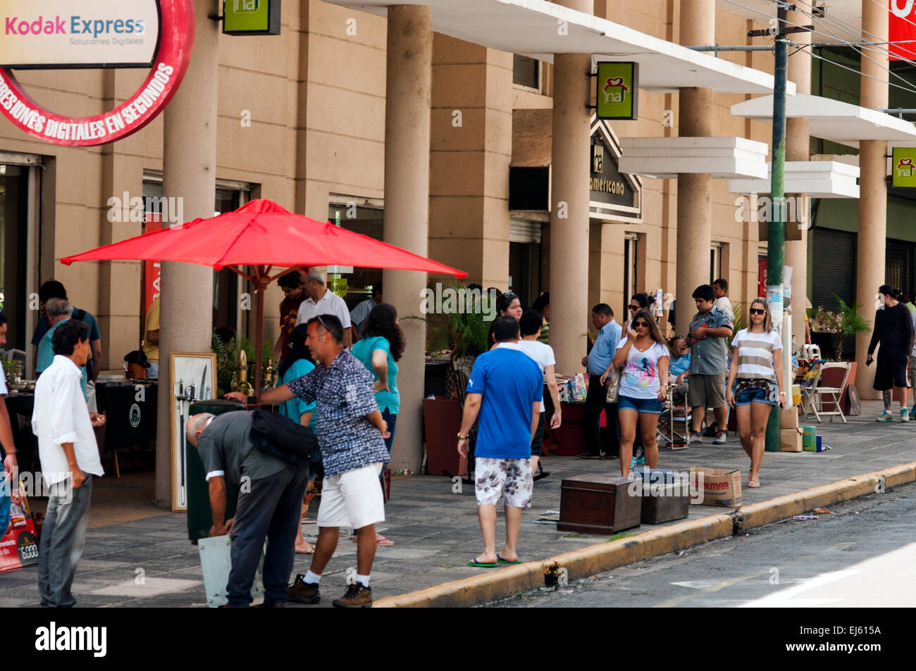 Asuncion paraguay market hi-res stock photography and images - Alamy