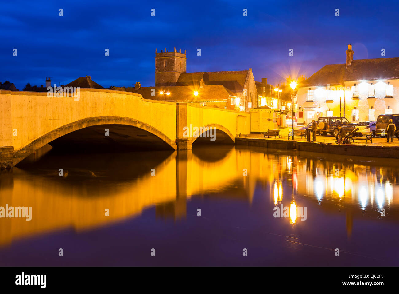 Bridge over the River Frome at night photographed from Wareham Quay ...