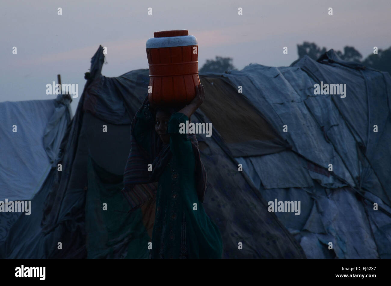 Lhore, Pakistan. 21st Mar, 2015. Pakistani slum residential take a part ...