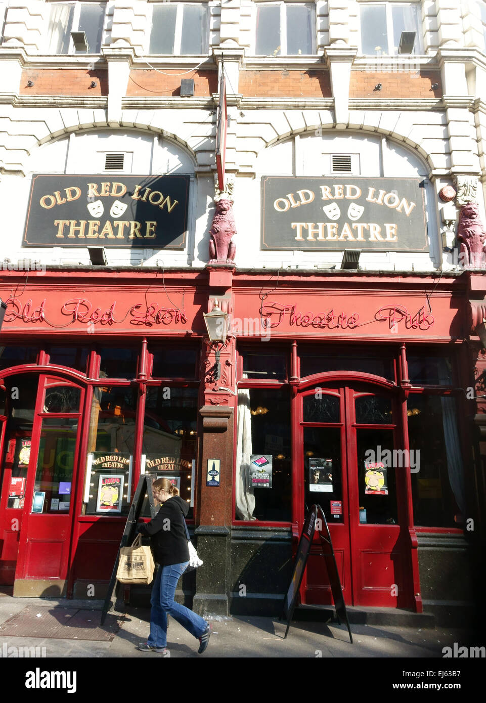 Old red lion islington hi-res stock photography and images - Alamy