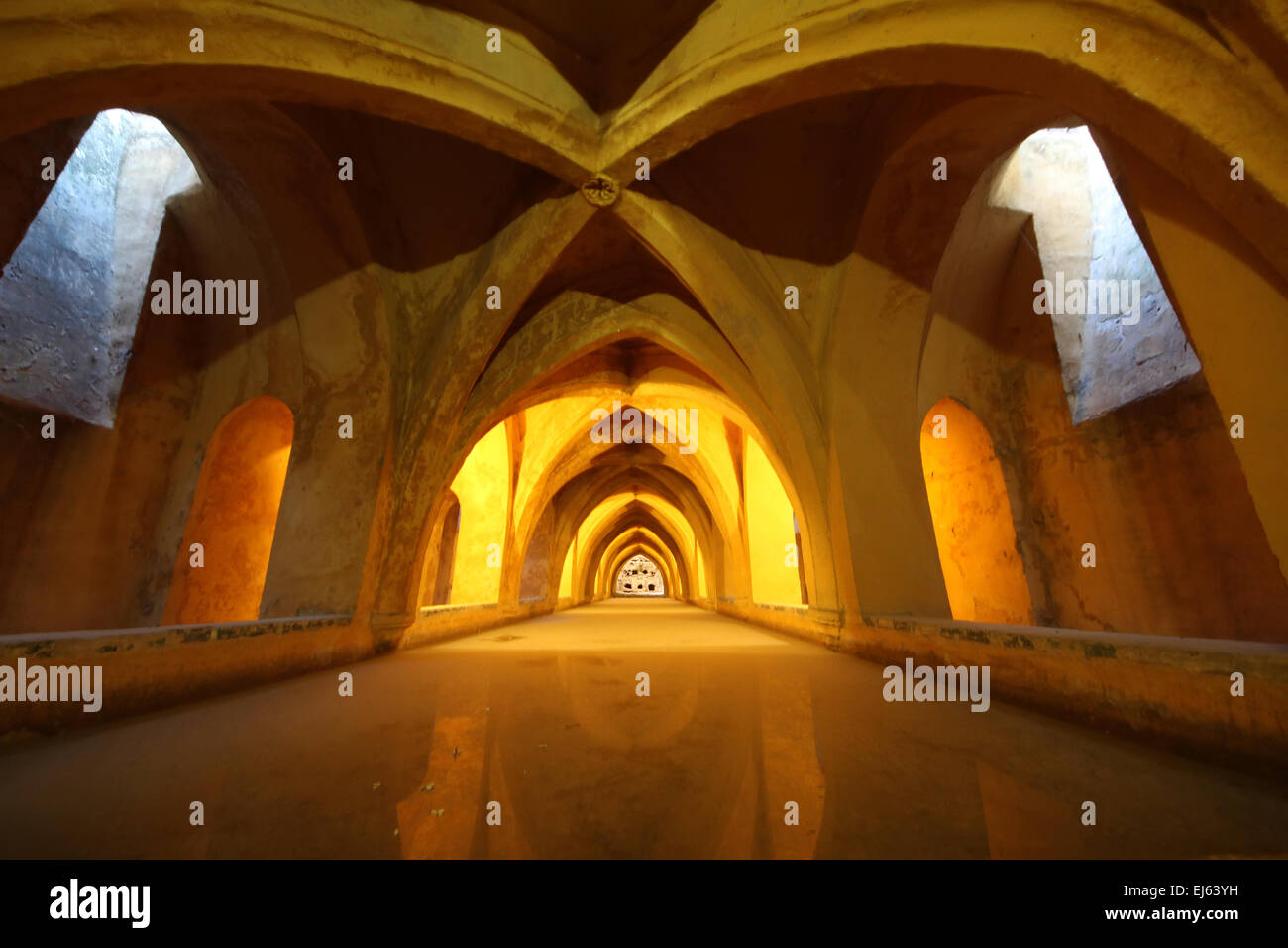 Queens baths hi-res stock photography and images - Alamy