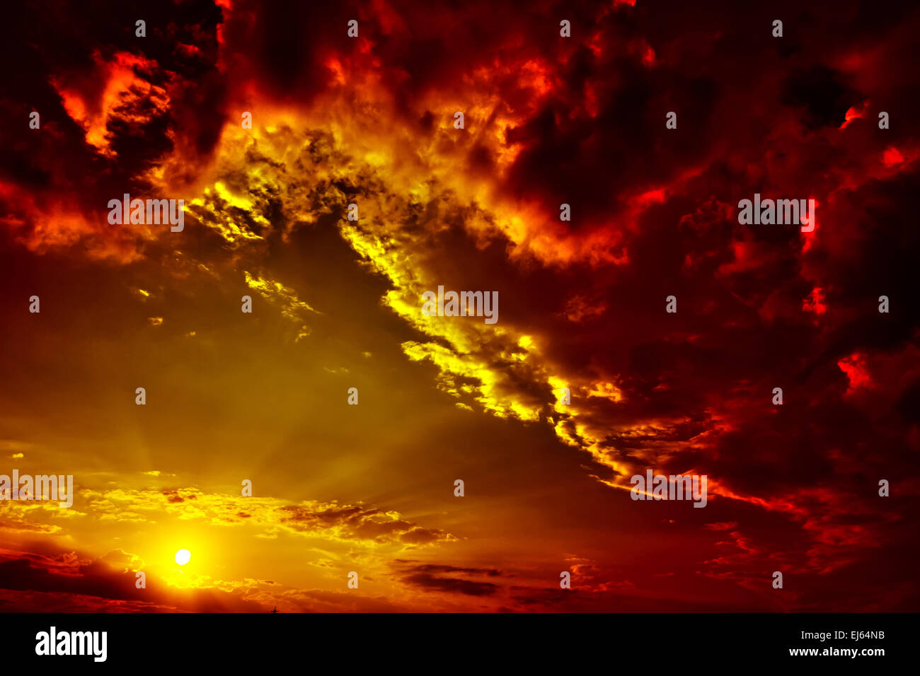 Dark red clouds red sunset hi-res stock photography and images - Alamy