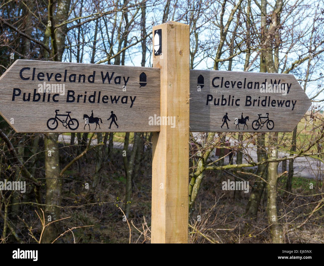 British long distance cyclist hi-res stock photography and images - Alamy
