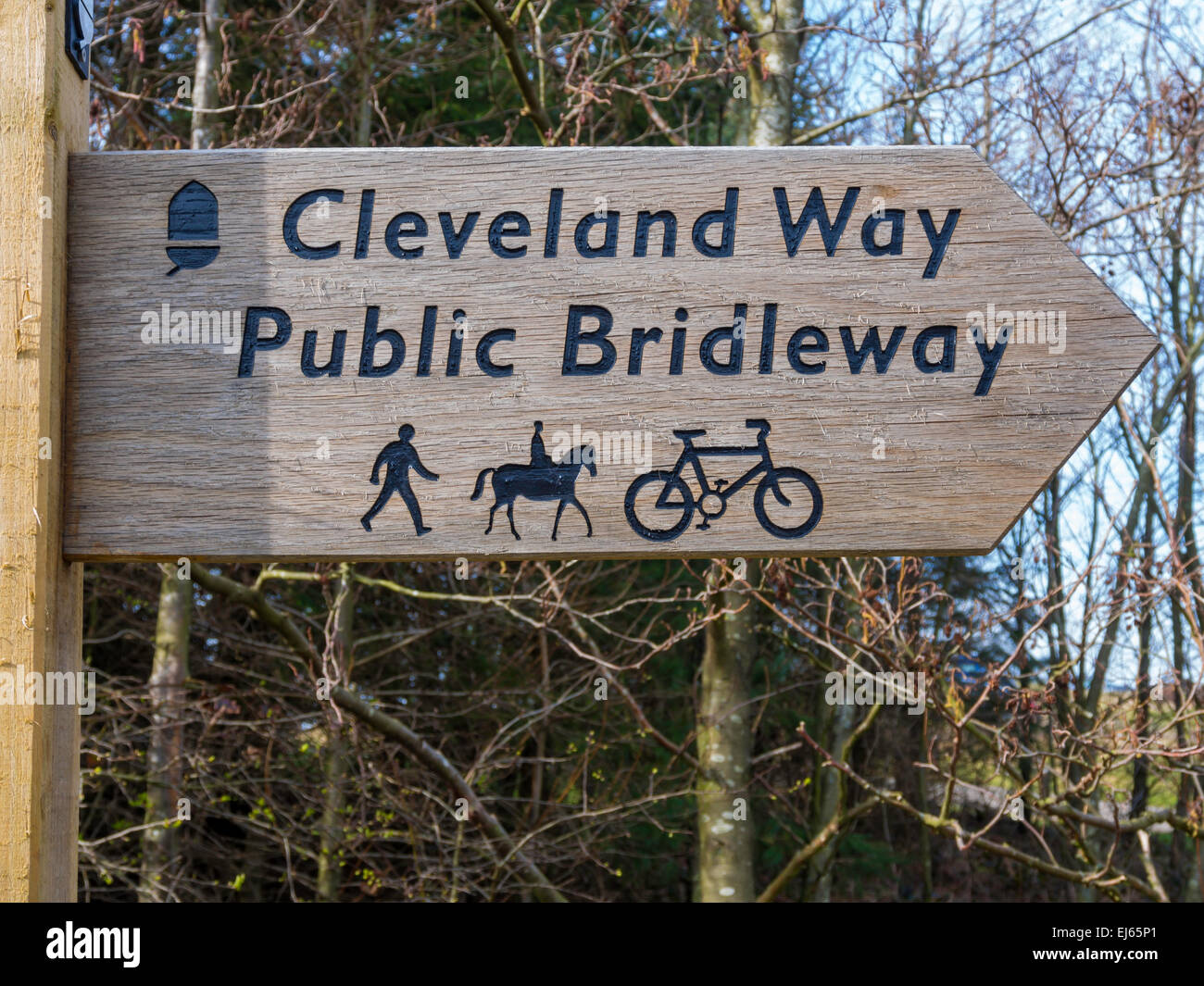 Public bridleway hi-res stock photography and images - Alamy
