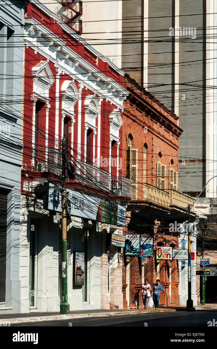 Colonial buildings, Calle 25 de Mayo, Central Asuncion, Paraguay Stock ...
