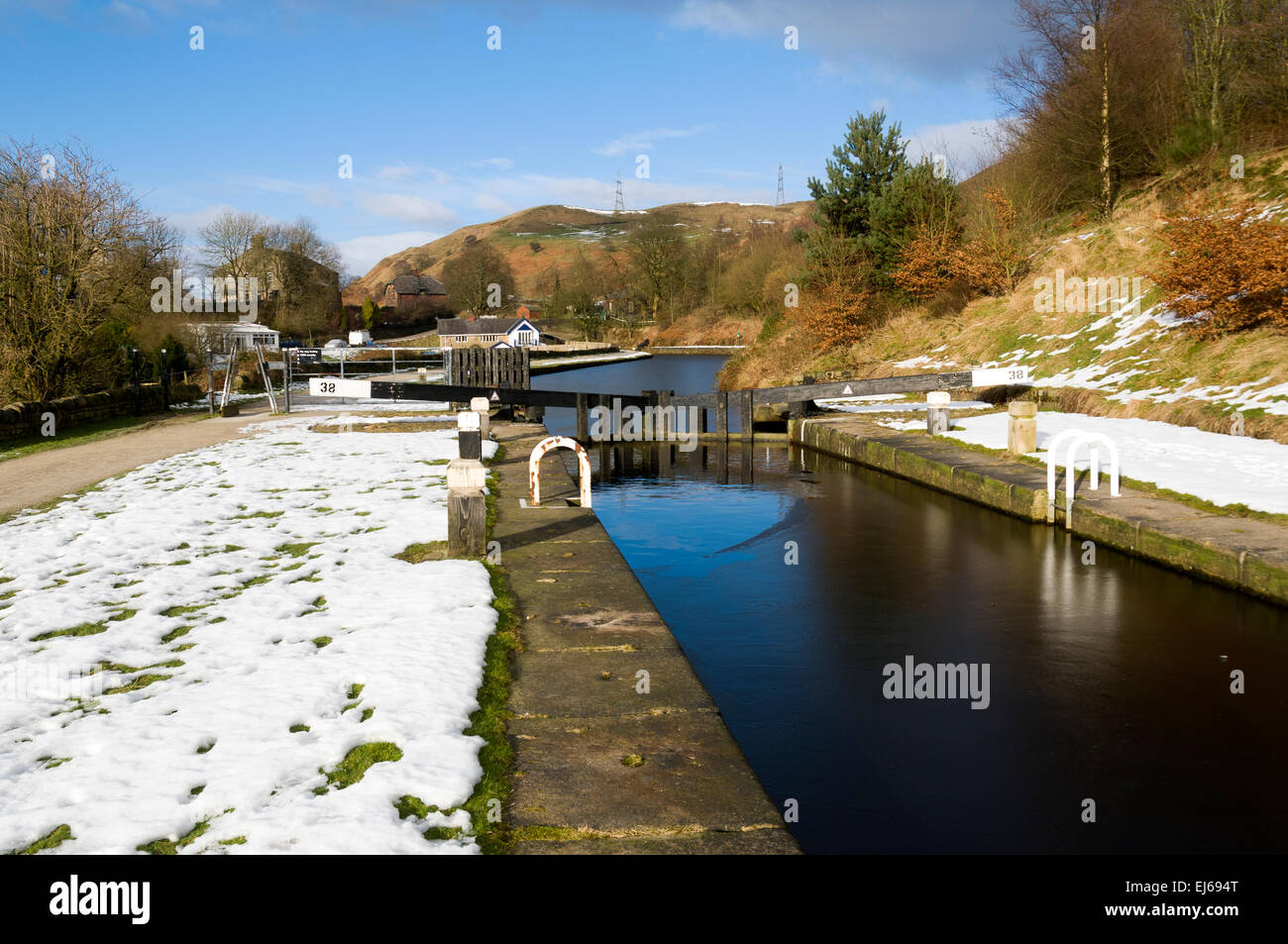 The Lock Rochdale Canal Stock Photos & The Lock Rochdale Canal Stock ...
