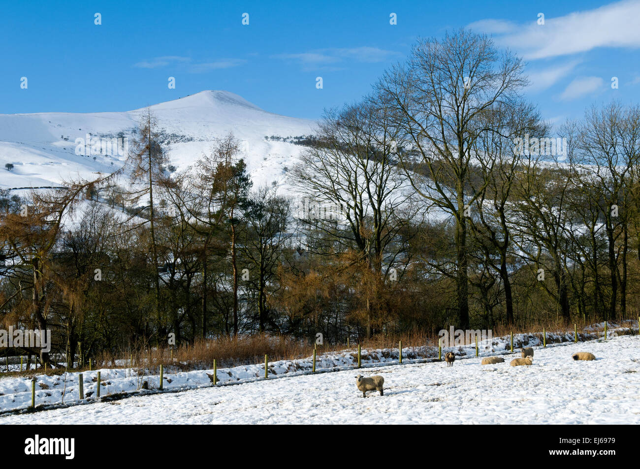 Lose Hill, Edale, in winter, from near Hope village, Peak District ...