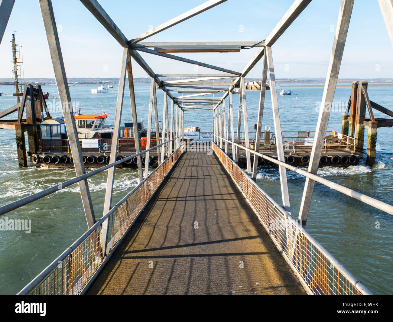 The Hayling Ferry Langstone Harbour Hampshire Stock Photo - Alamy