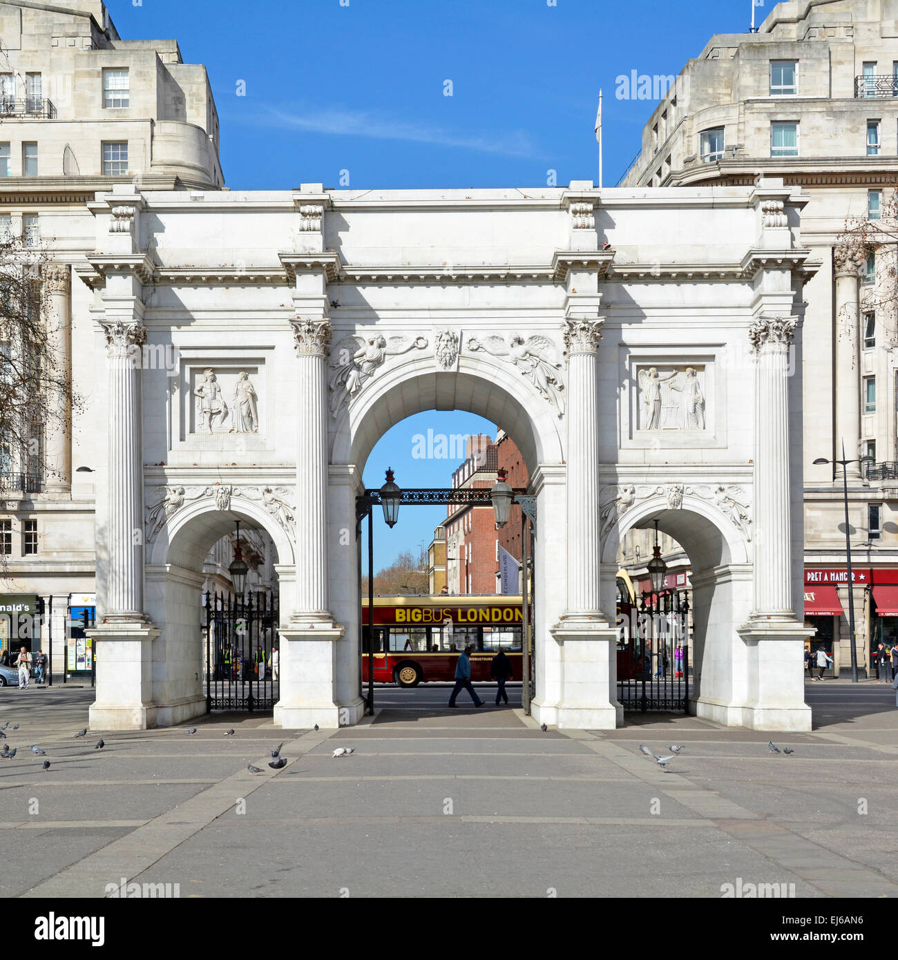 The Marble Arch and gates leading into Oxford Street West End London ...