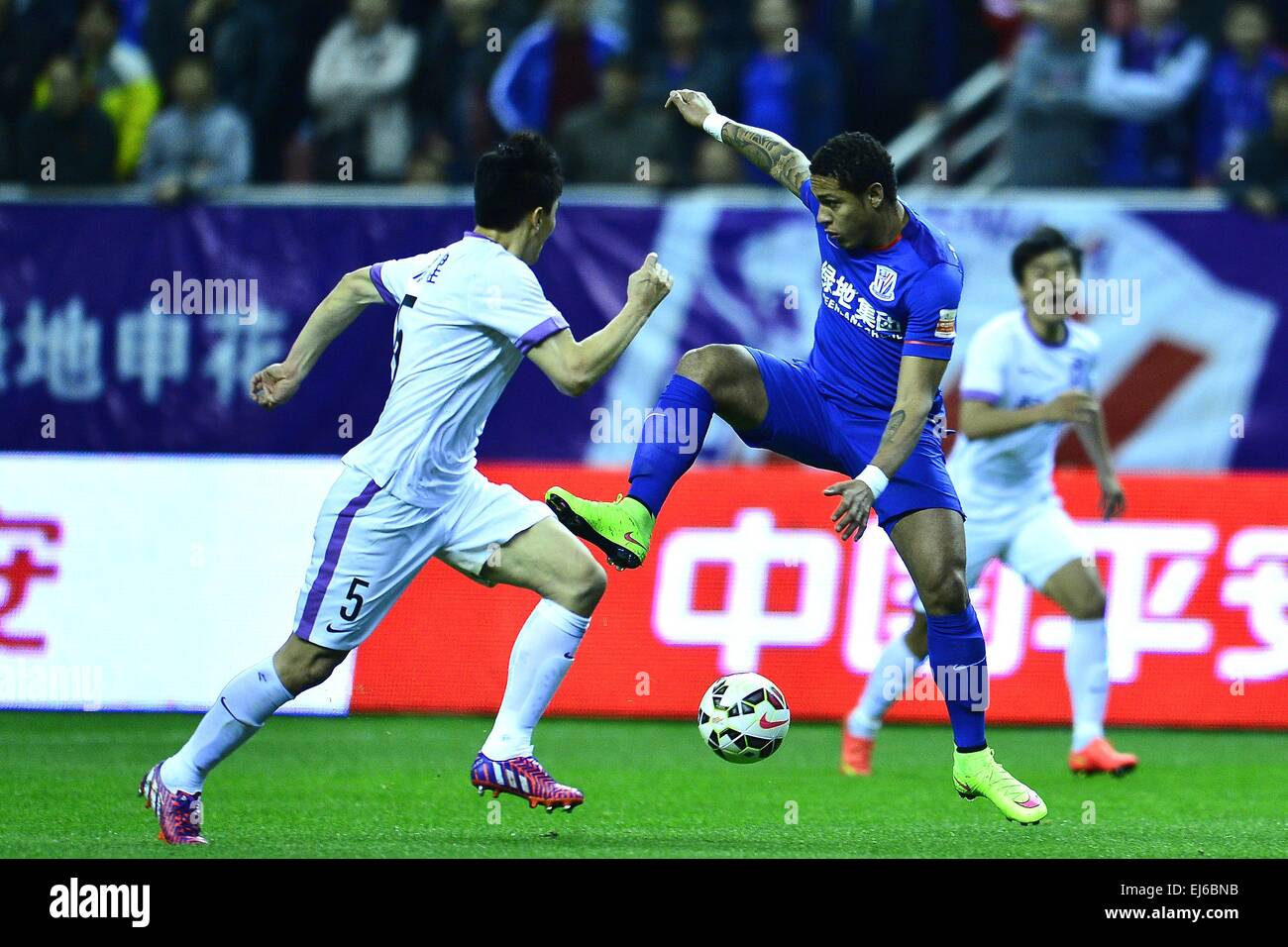 March 22, 2015 - Shanghai Shenhua forward PAULO HENRIQUE (right) during ...