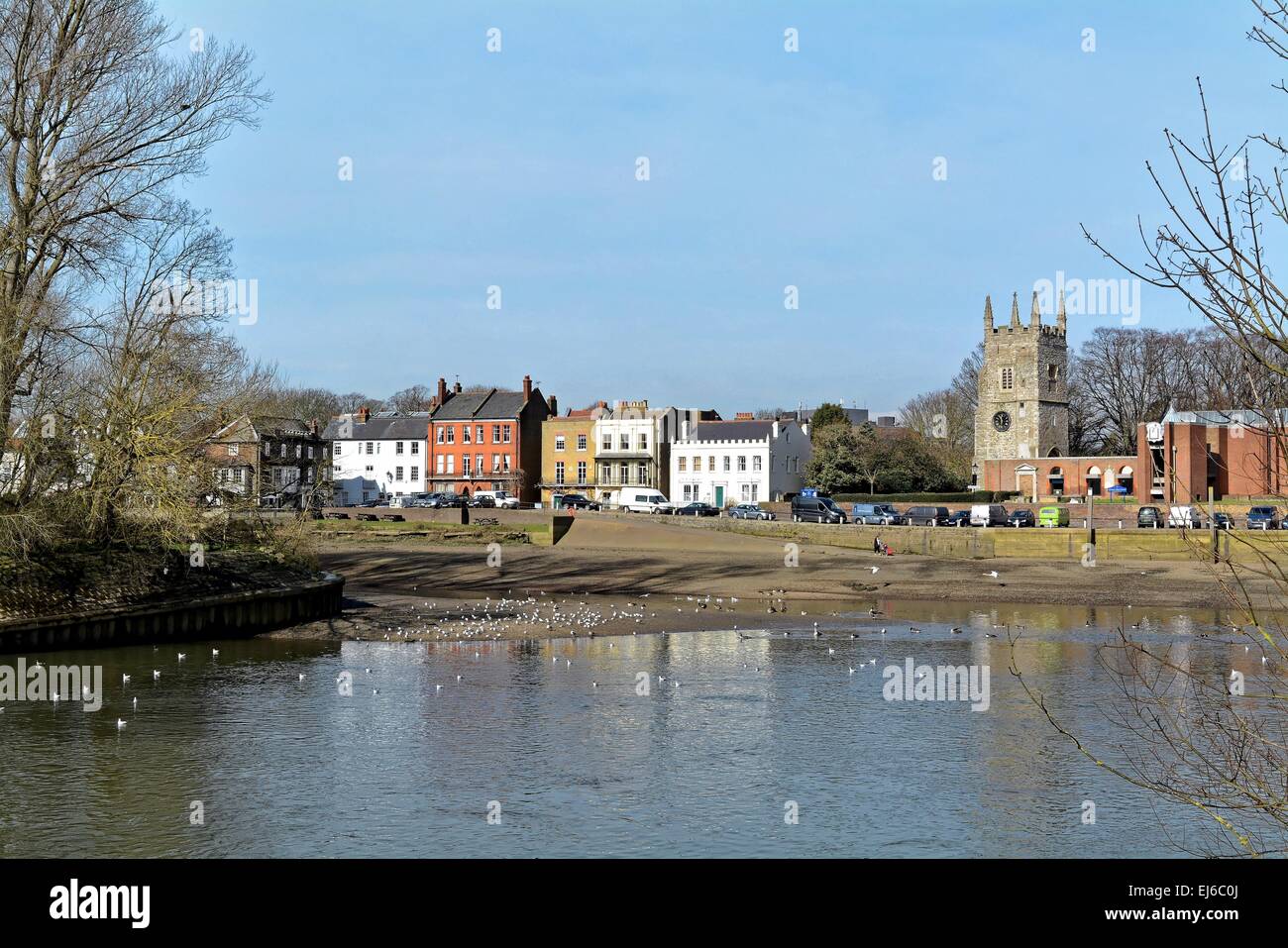 River Thames at Isleworth West London Stock Photo - Alamy