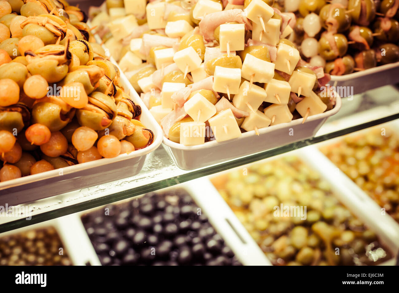 Typical spanish food market Stock Photo - Alamy