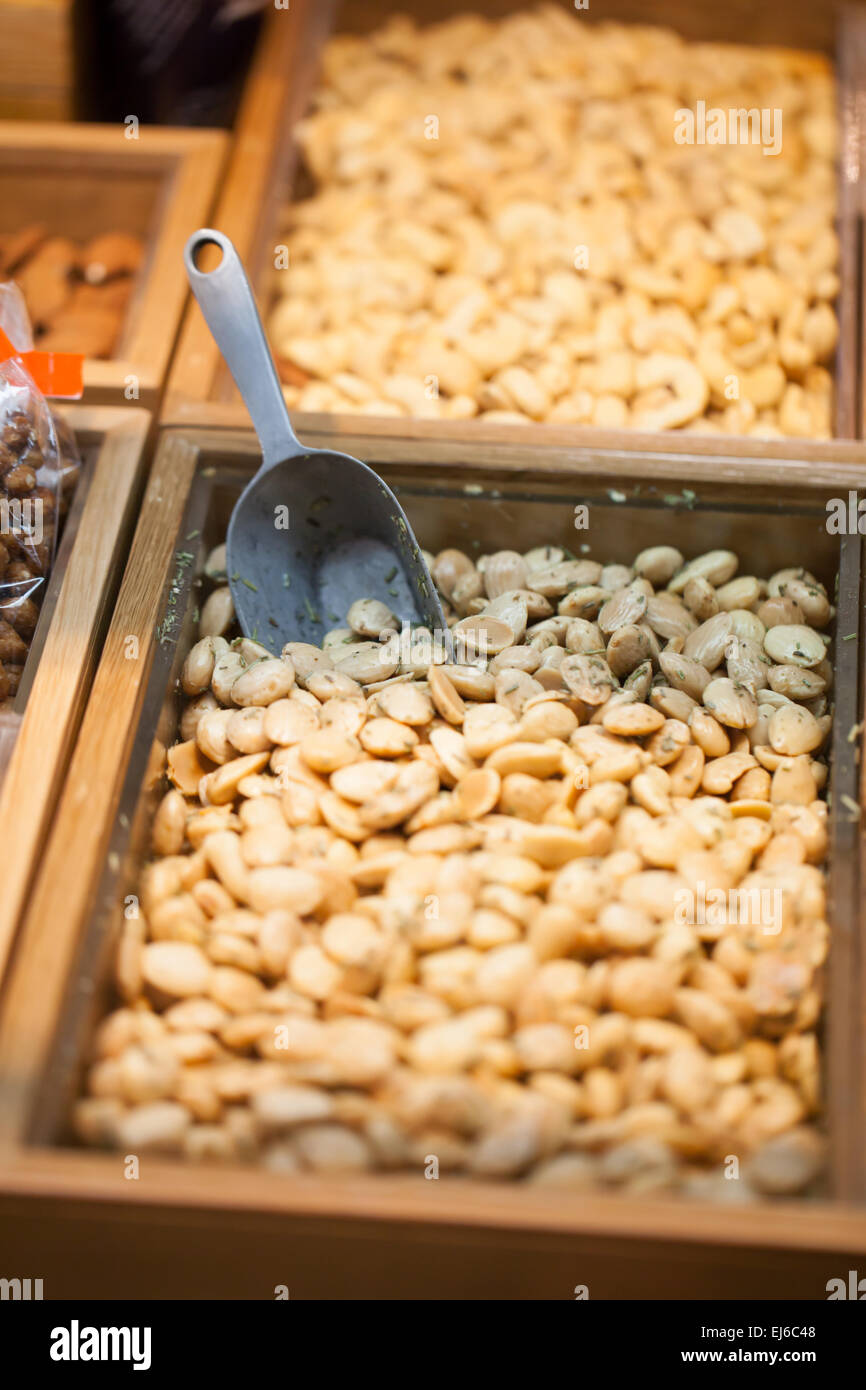 Nuts at the asian market Stock Photo - Alamy