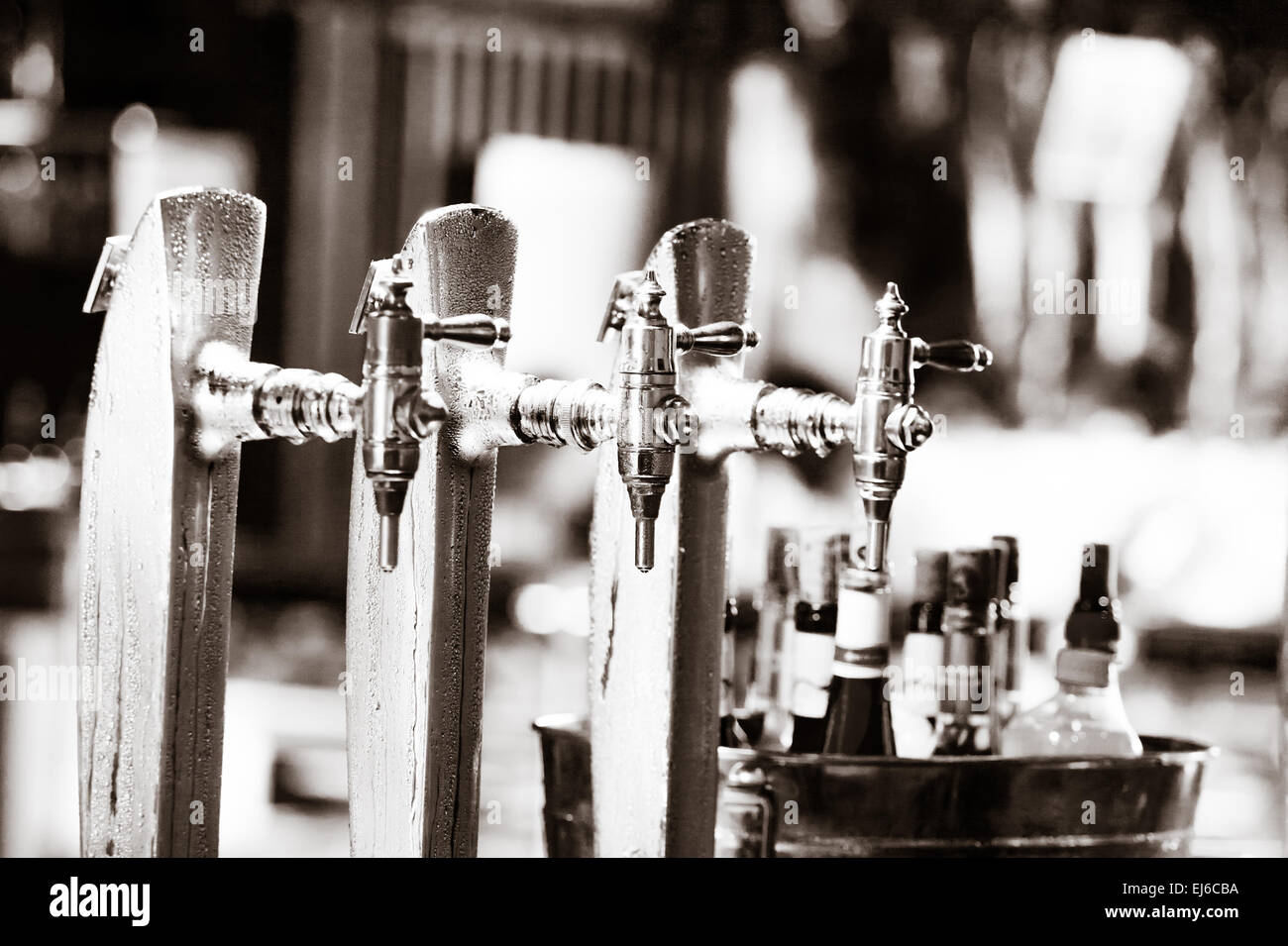 Glass over beer tap hi-res stock photography and images - Alamy