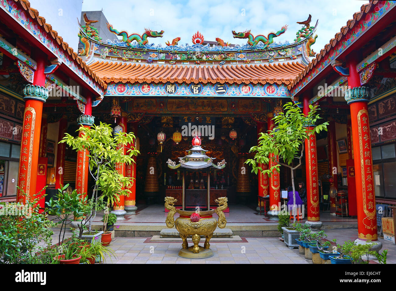 Buddhist Temple in Tainan, Taiwan Stock Photo - Alamy